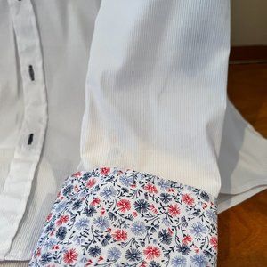 Twayn | Tops | Tailored White Blouse With Collar And Cuff Details ...